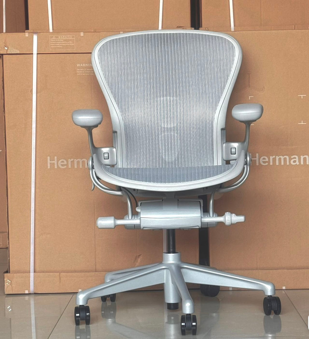 Herman Miller Aeron Chair Colour Mineral Satin Metal Base (Full 12 yea ...